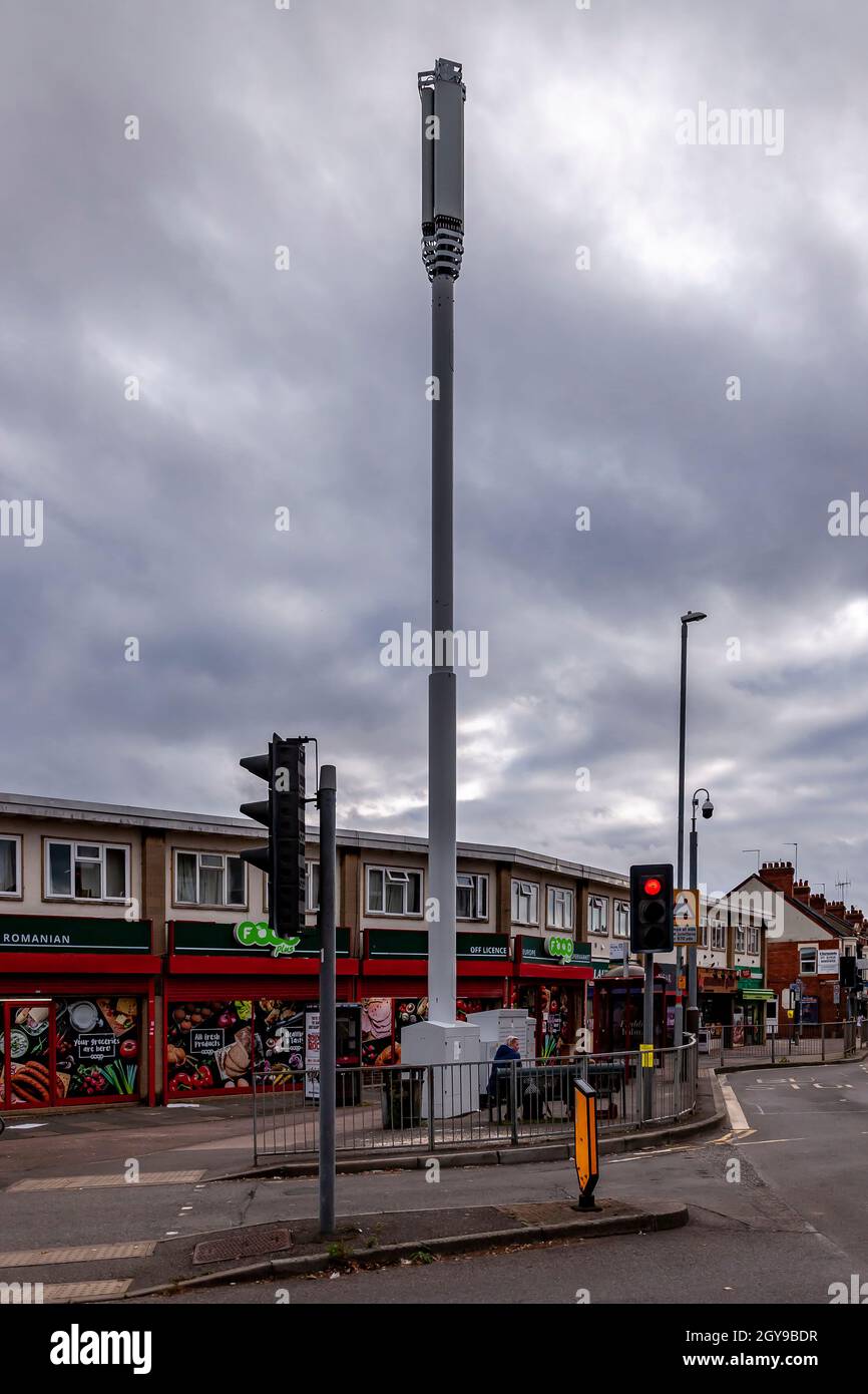 5g mast england hi-res stock photography and images - Alamy