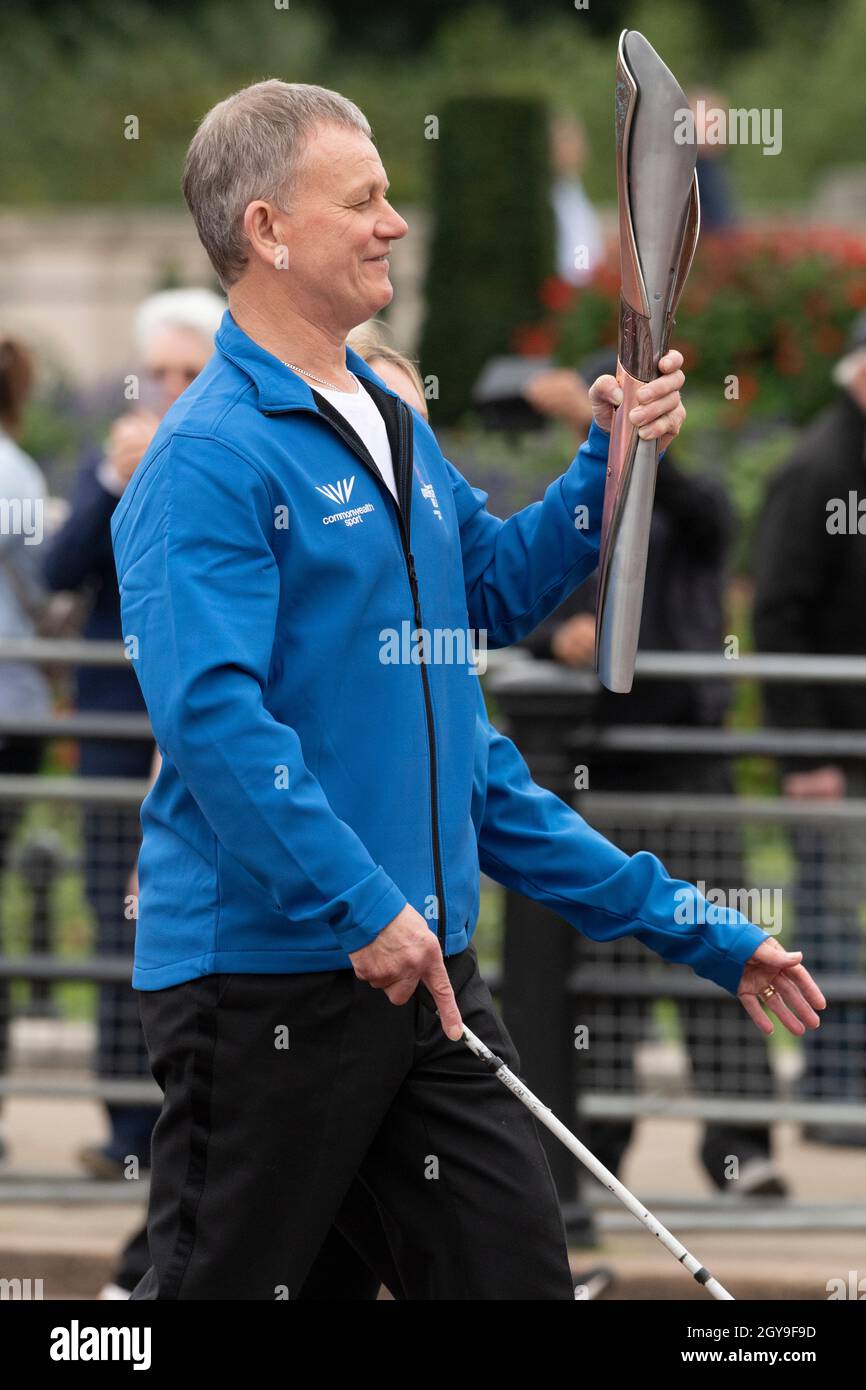 The queen baton relay 2021 hi-res stock photography and images - Alamy