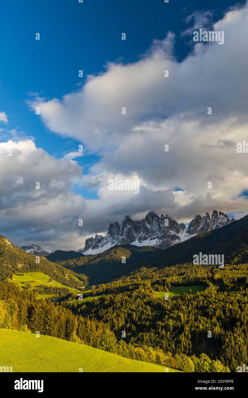 Beautiful landscape of Italian dolomites near Santa Magdalena Stock ...