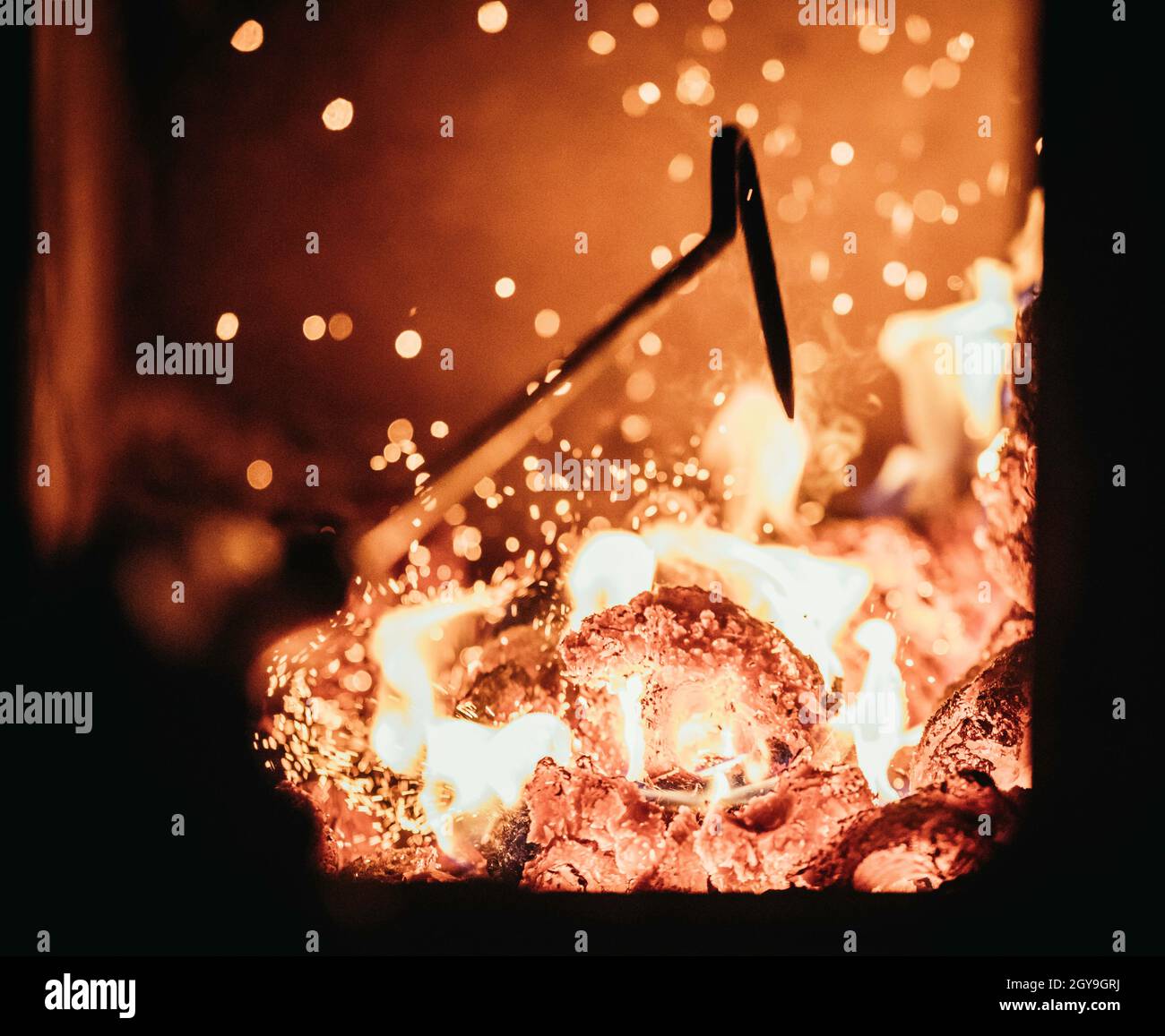 Poking stick hi-res stock photography and images - Alamy