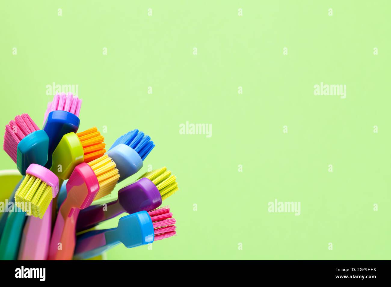 Toothbrushes group hi-res stock photography and images - Alamy