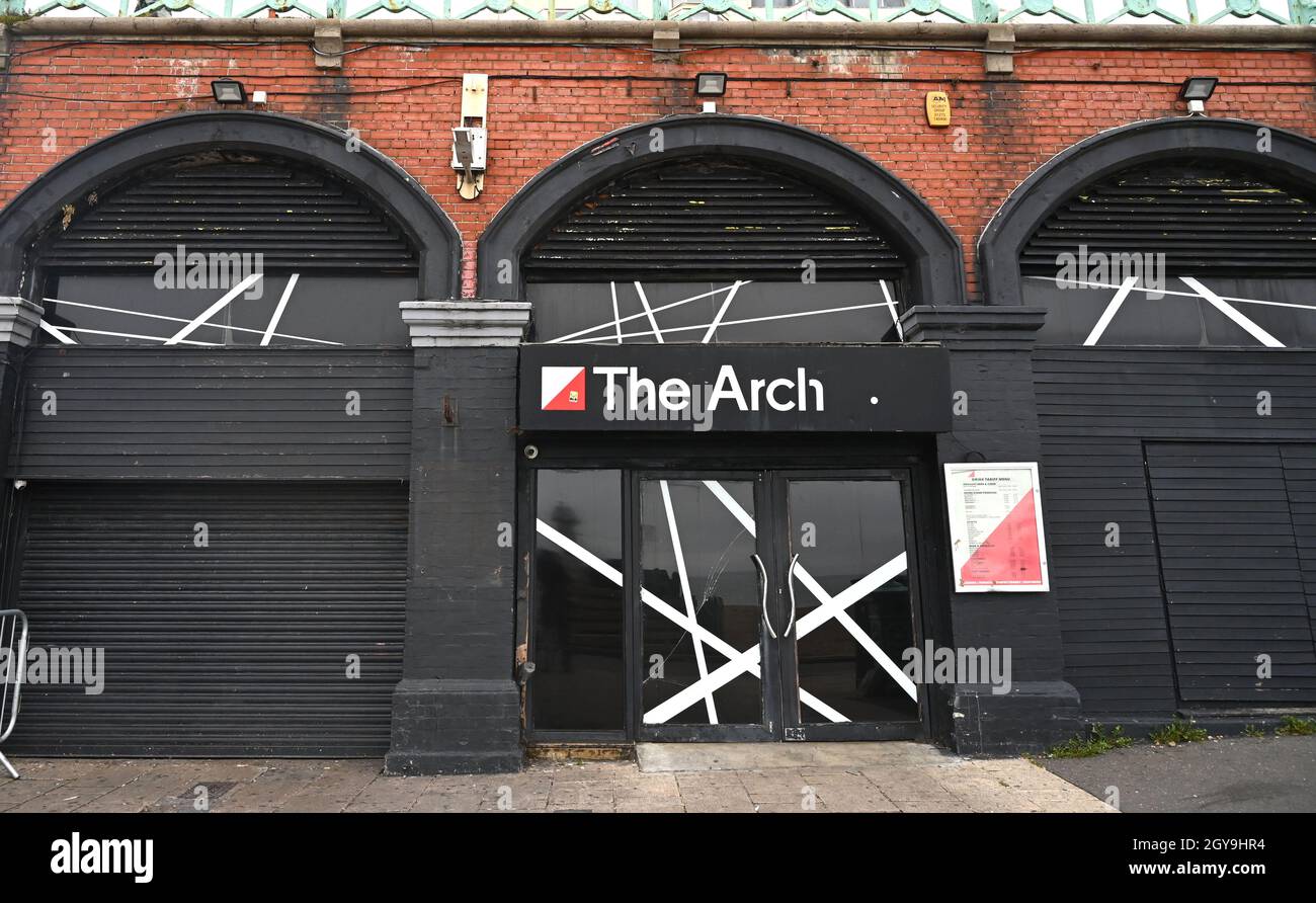 The Arch Nightclub on Brighton seafront , England , UK Stock Photo - Alamy
