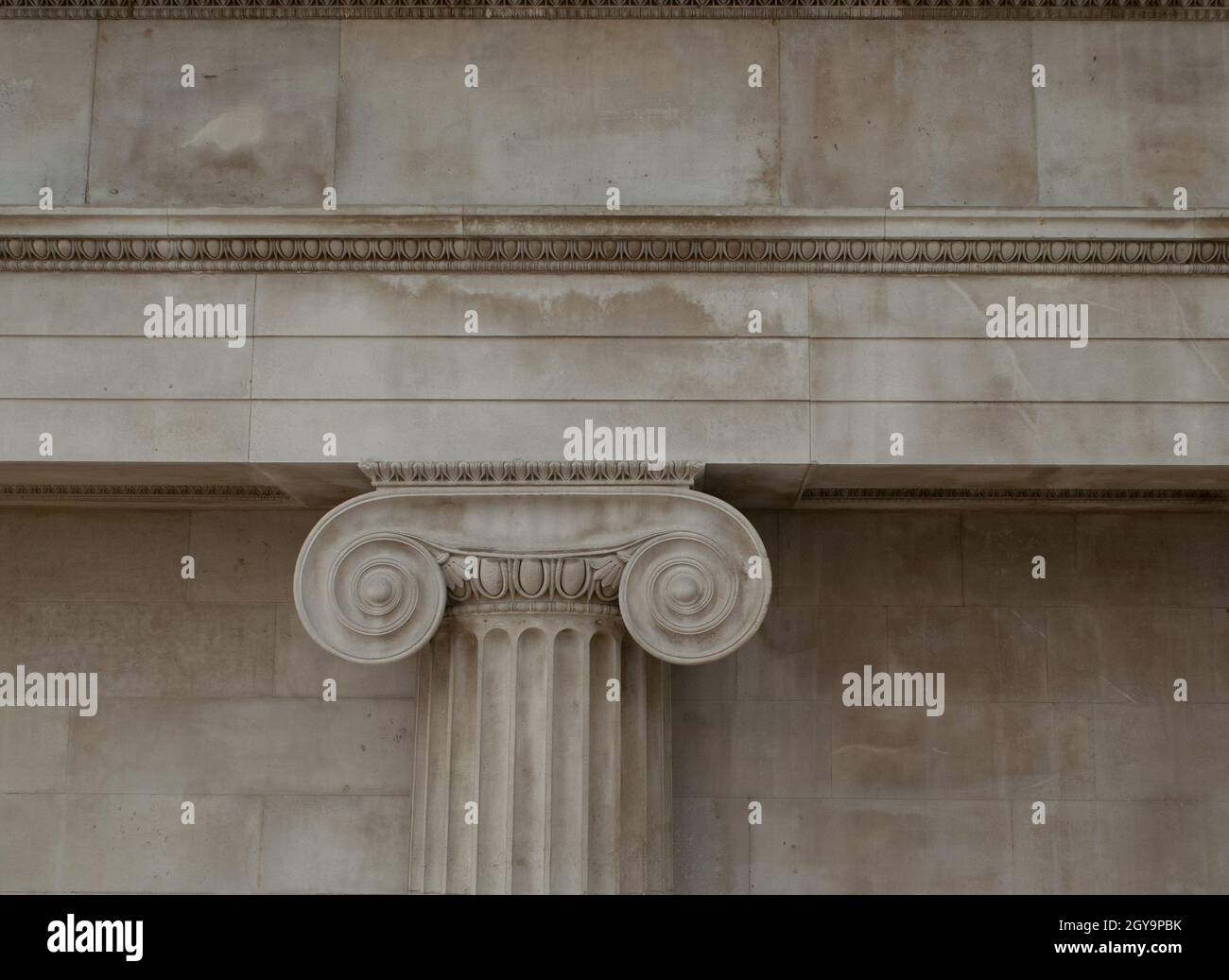 Modern ionic hi-res stock photography and images - Alamy