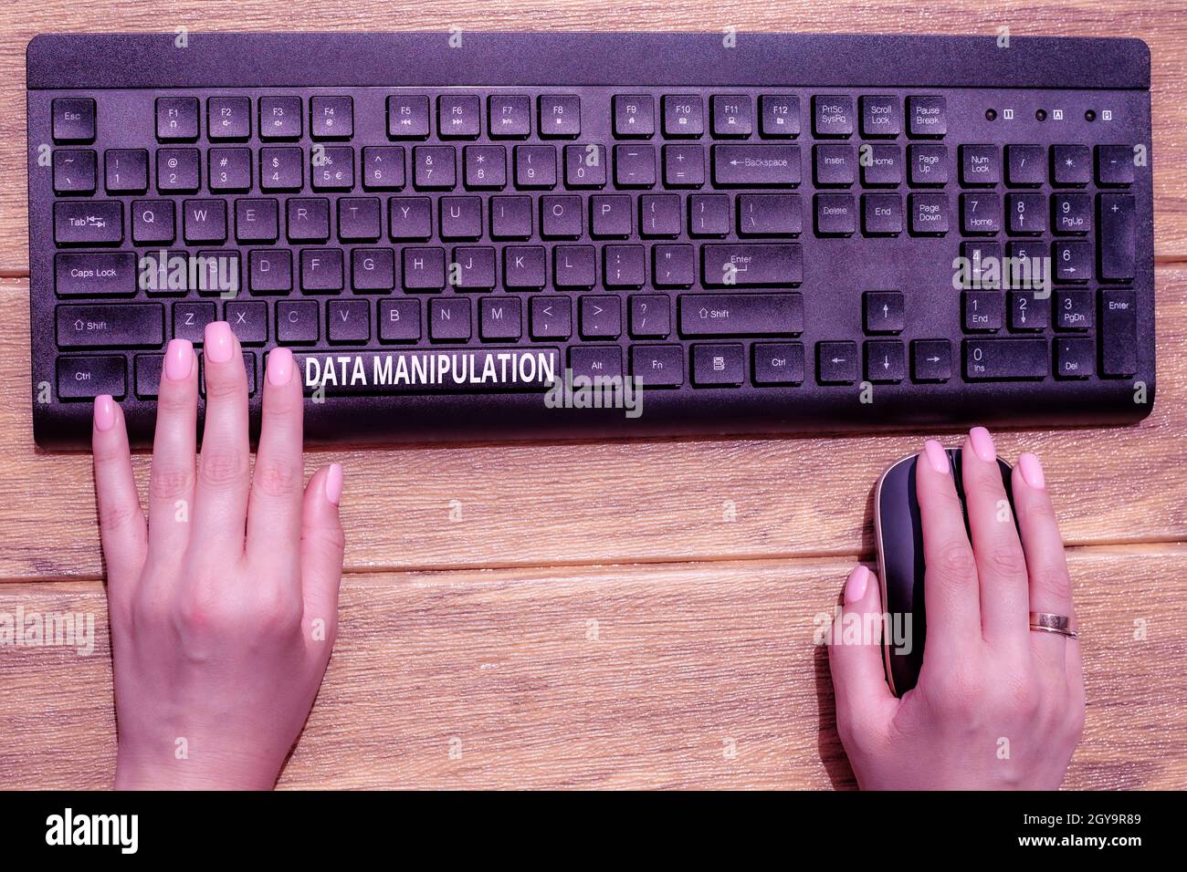 Document manipulation hi-res stock photography and images - Alamy