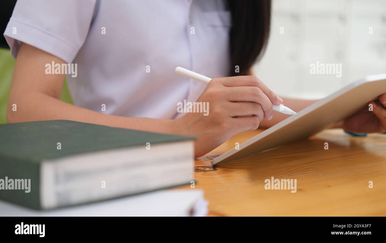 Computer programing hi-res stock photography and images - Alamy