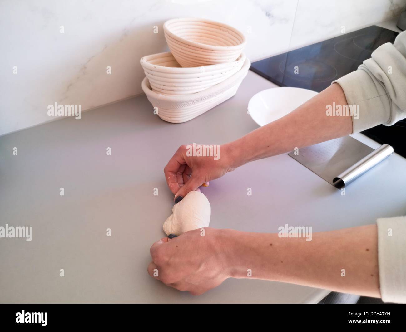 Woman stirs hi-res stock photography and images - Alamy
