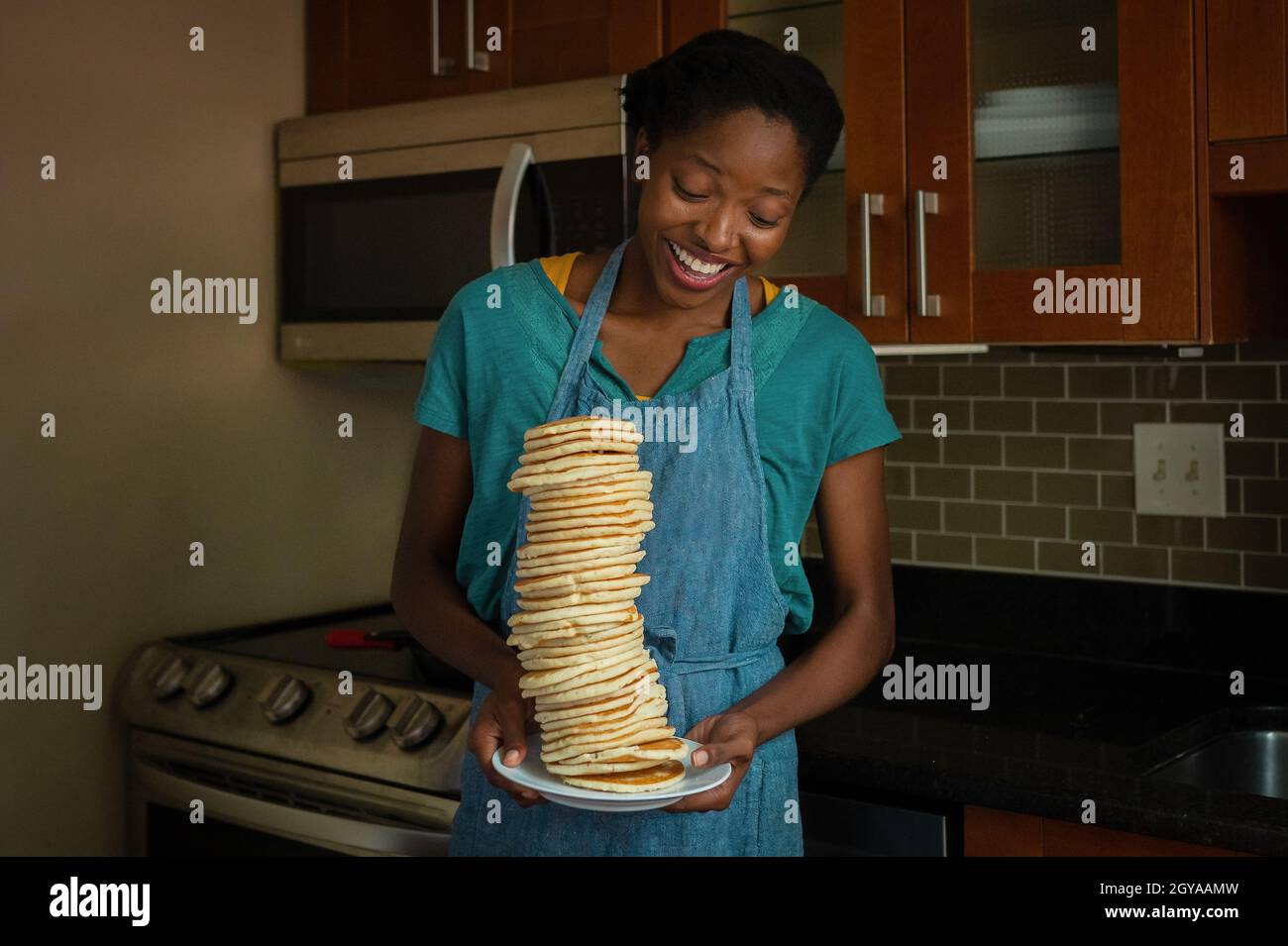 Giant birthday cake hi-res stock photography and images - Alamy