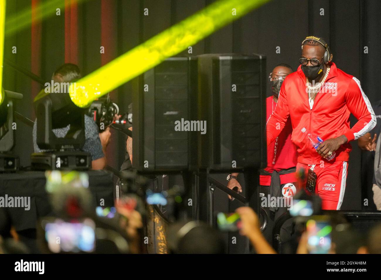 Boxing ring t mobile arena hi-res stock photography and images - Alamy