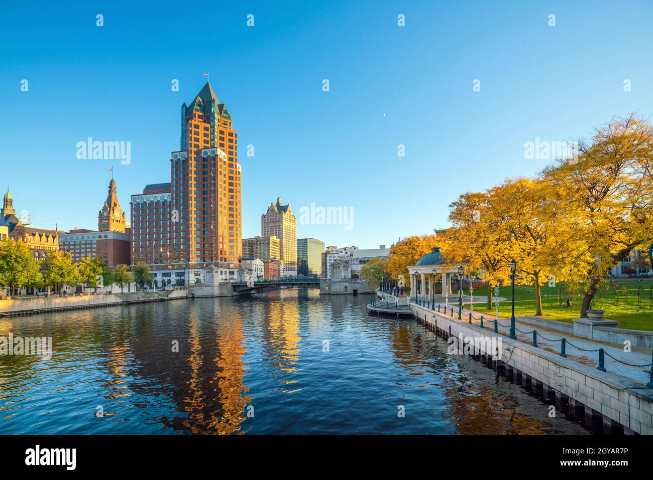 Downtown skyline with Buildings along the Milwaukee River, in Milwaukee ...