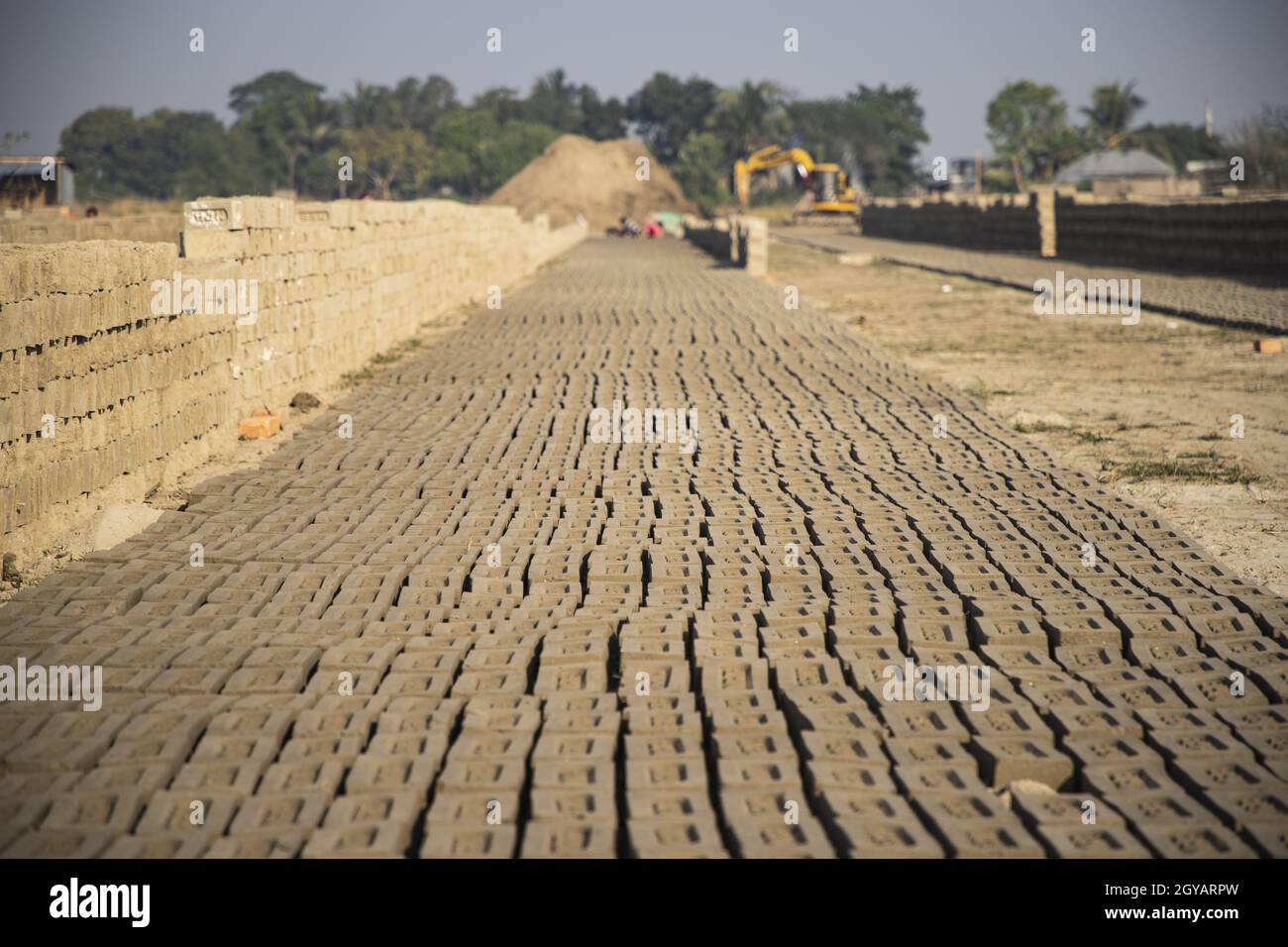 Rows of blocks for construction Stock Photo - Alamy