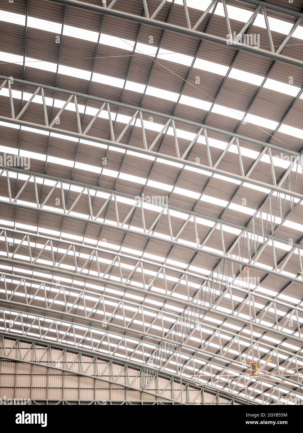 Big Hall Roof steel structure the modern design Stock Photo - Alamy