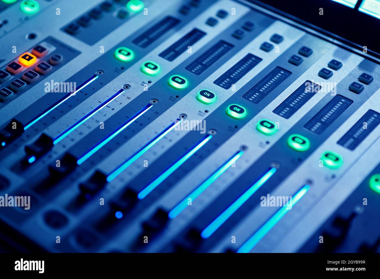 Mixer panel hi-res stock photography and images - Alamy