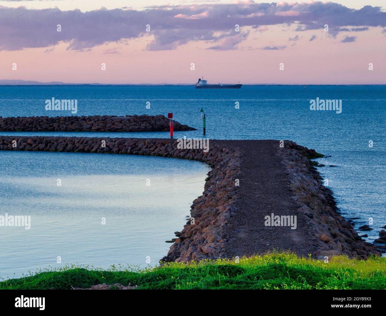Geelong port hi-res stock photography and images - Alamy