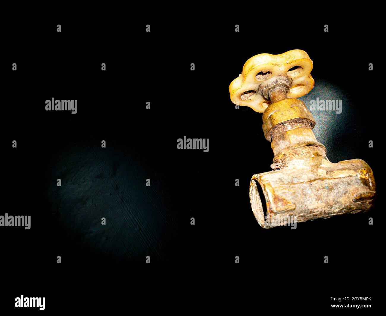 The opening and closing valve hi-res stock photography and images - Alamy