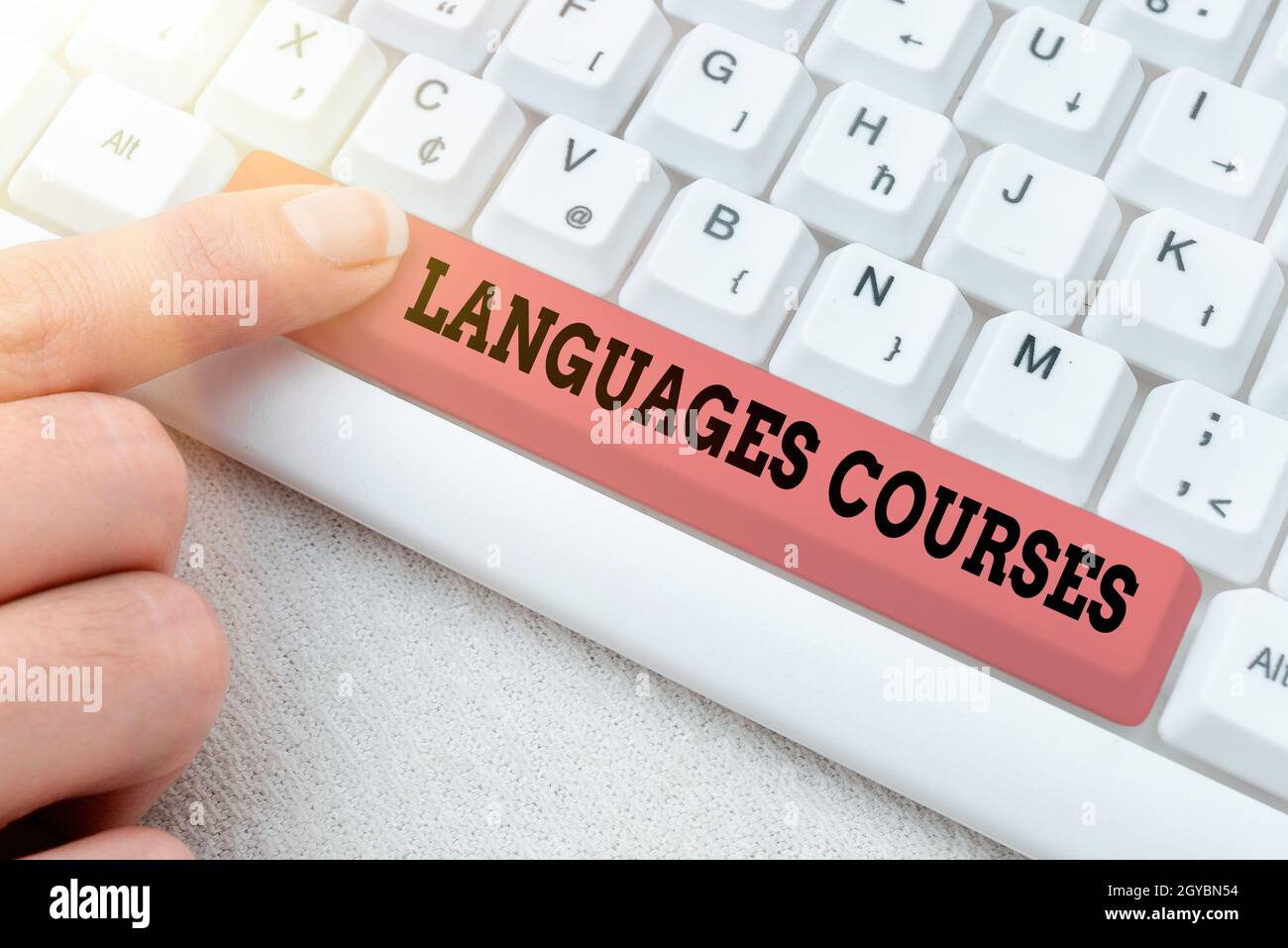 Presentation classroom languages hi-res stock photography and images ...