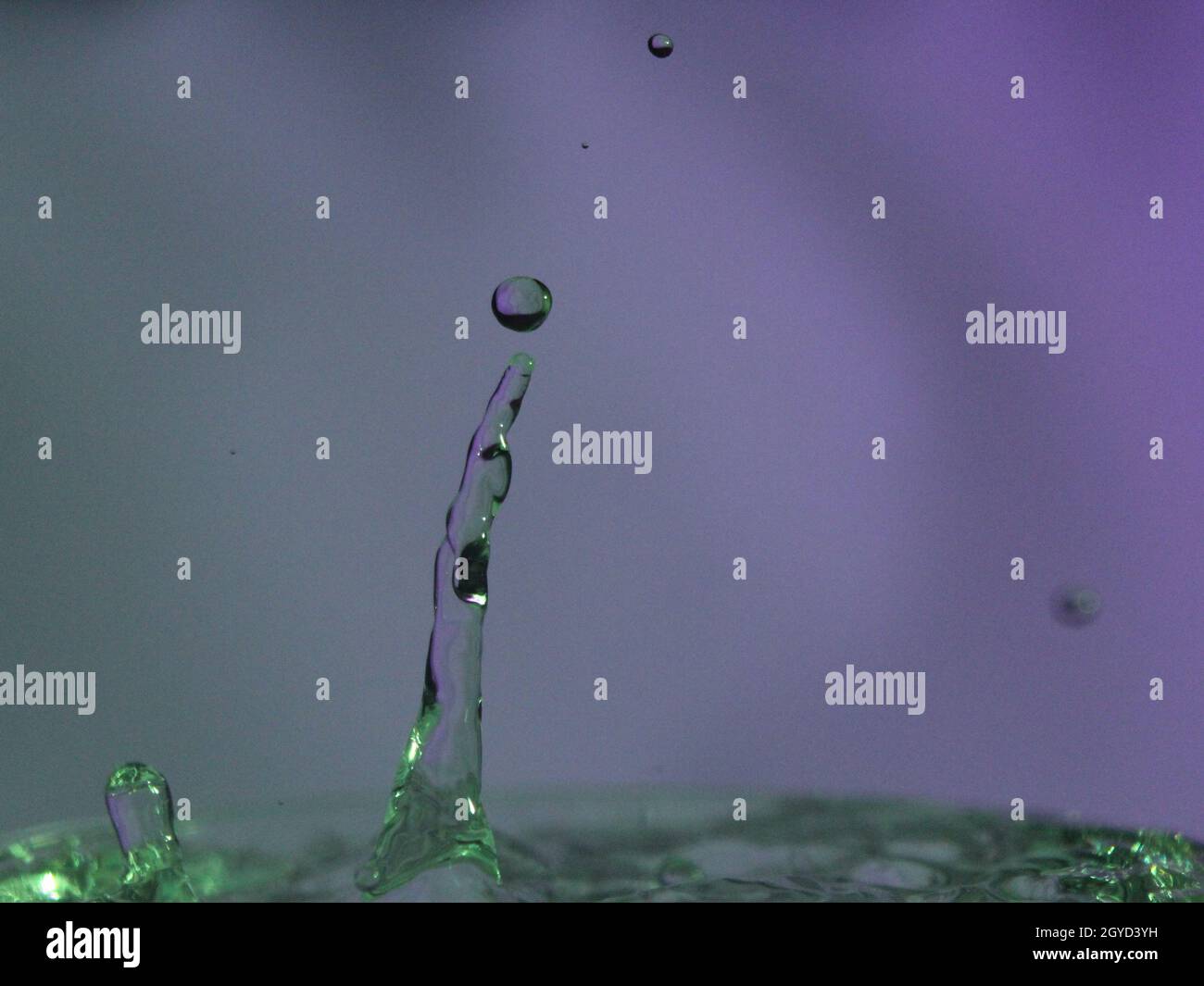 Colliding forms hi-res stock photography and images - Alamy
