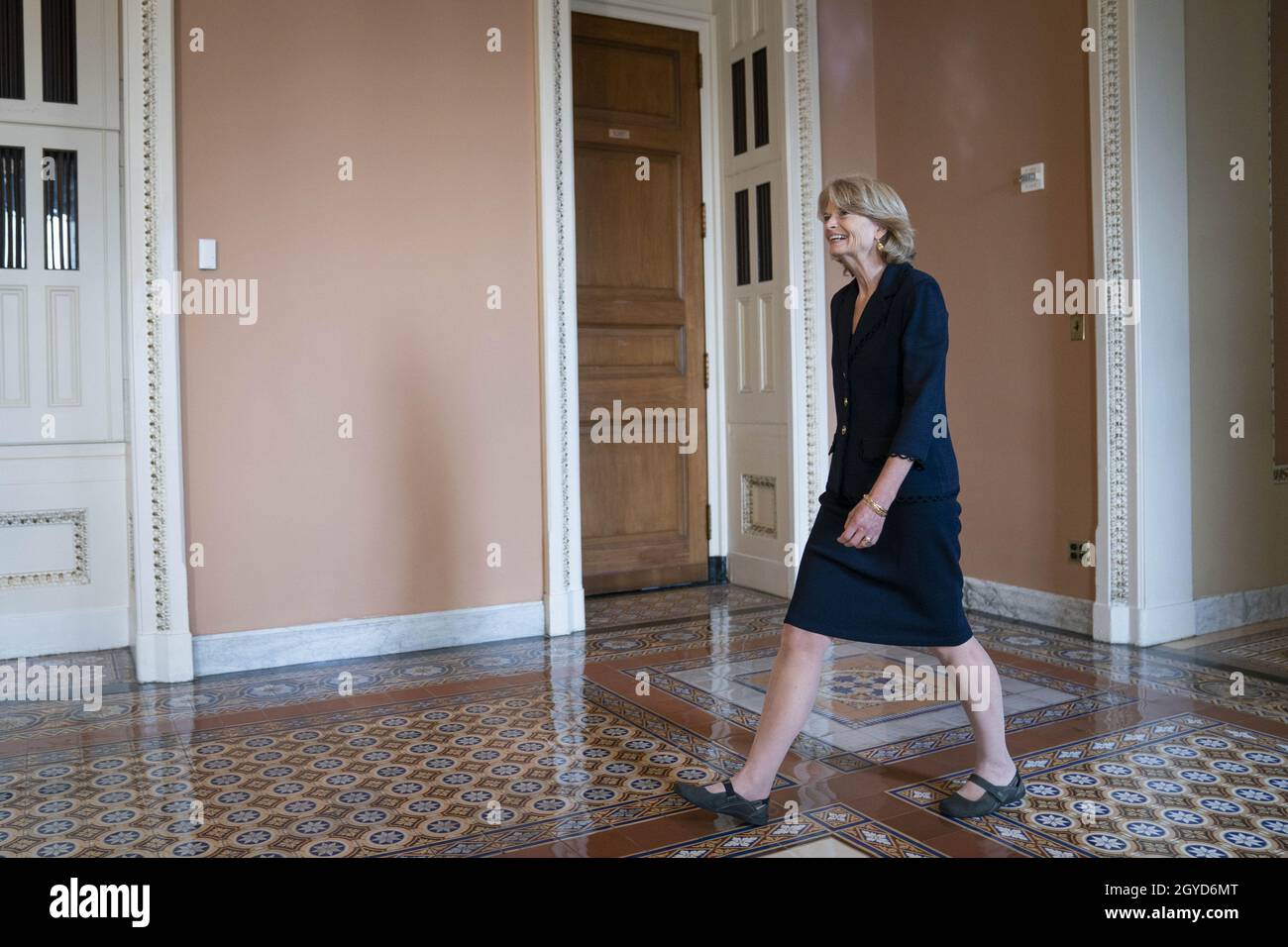 Sarah lisa hi-res stock photography and images - Alamy