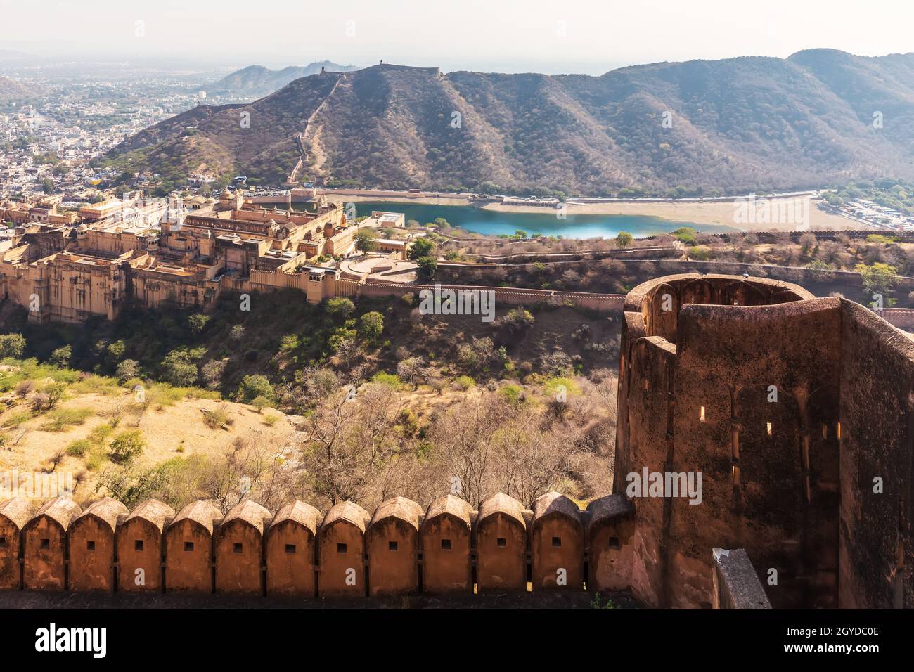 Walls of Jaigarh fort and view from it, Jaipur, India Stock Photo - Alamy