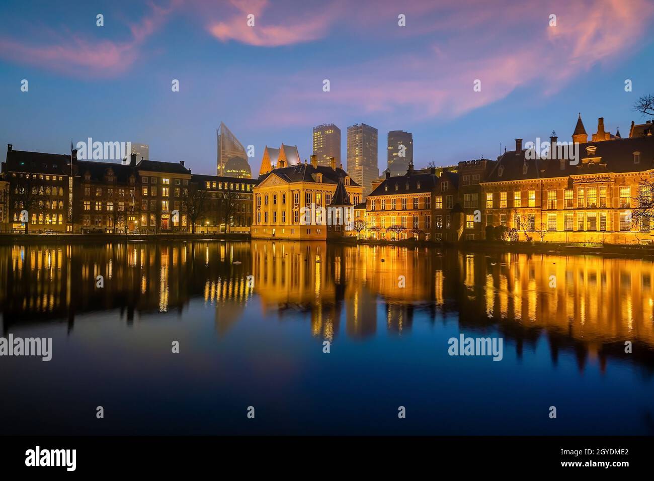 Binnenhof castle (Dutch Parliament) cityscape downtown skyline of Hague ...