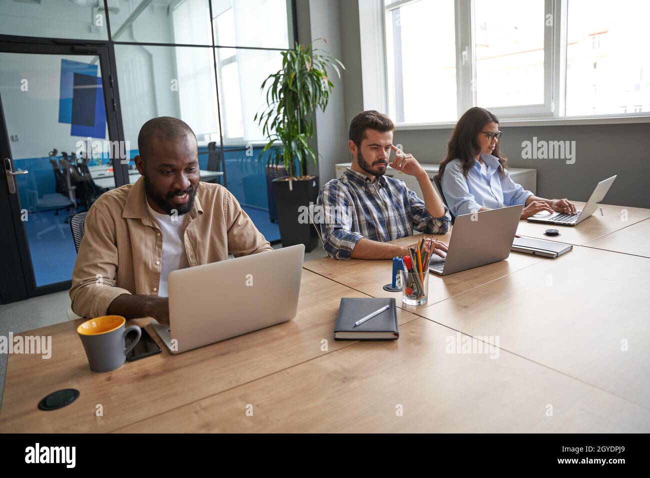 Collaborative projects hi-res stock photography and images - Alamy