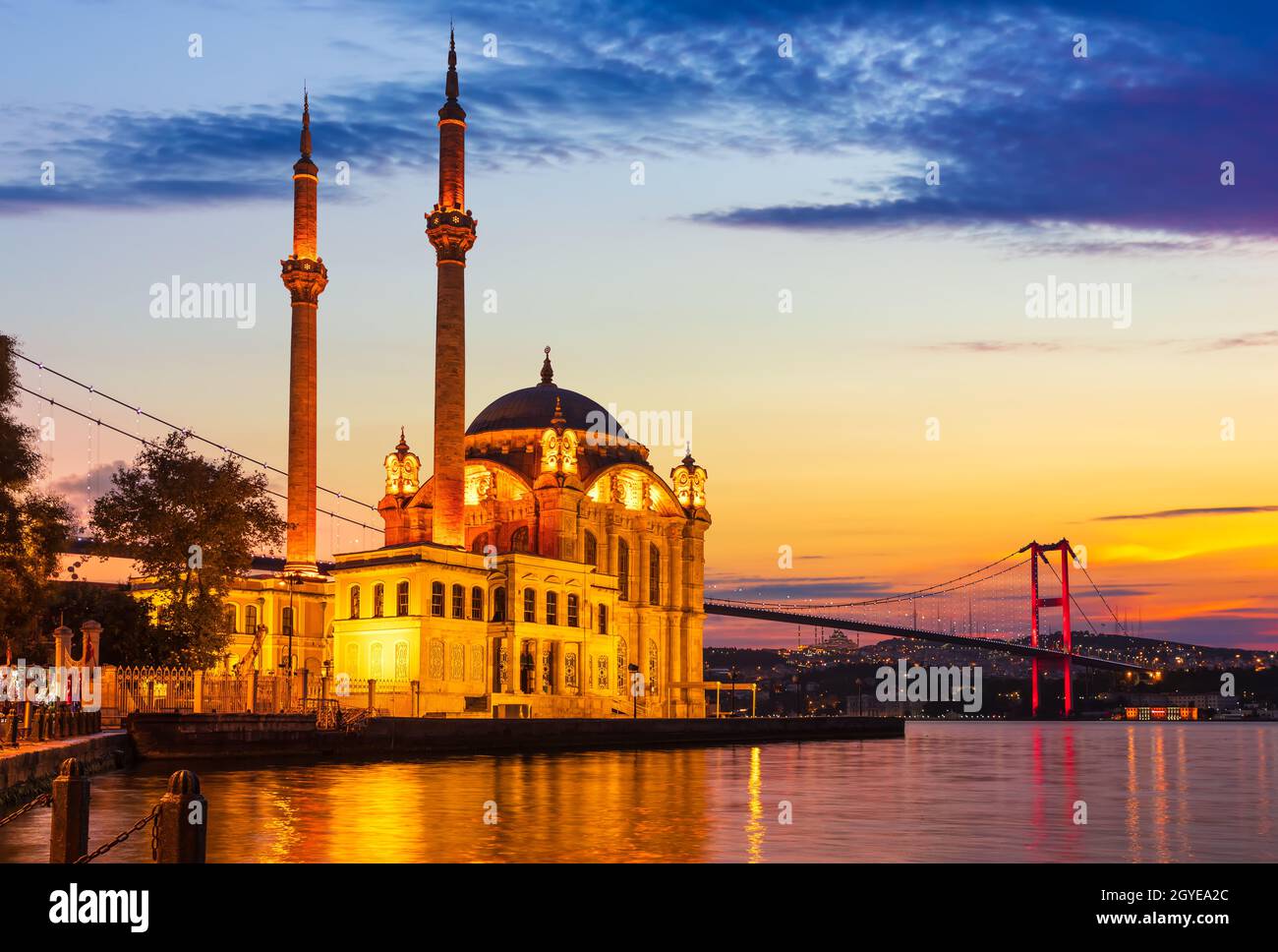 Ortakoy mosque dusk exterior istanbul hi-res stock photography and ...