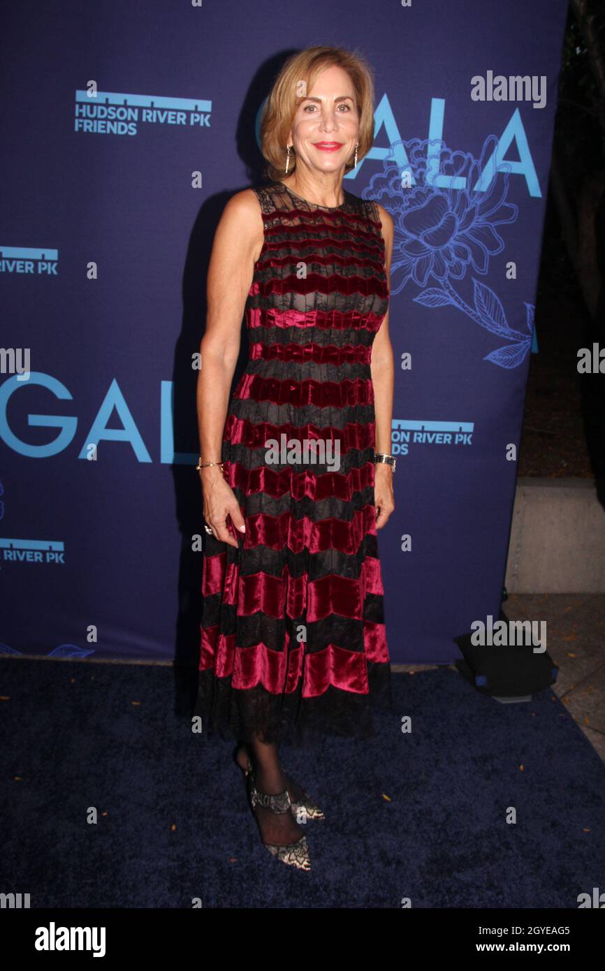 New York, NY, USA. 7th Oct, 2021. Madelyn Wils at the Hudson River Park ...