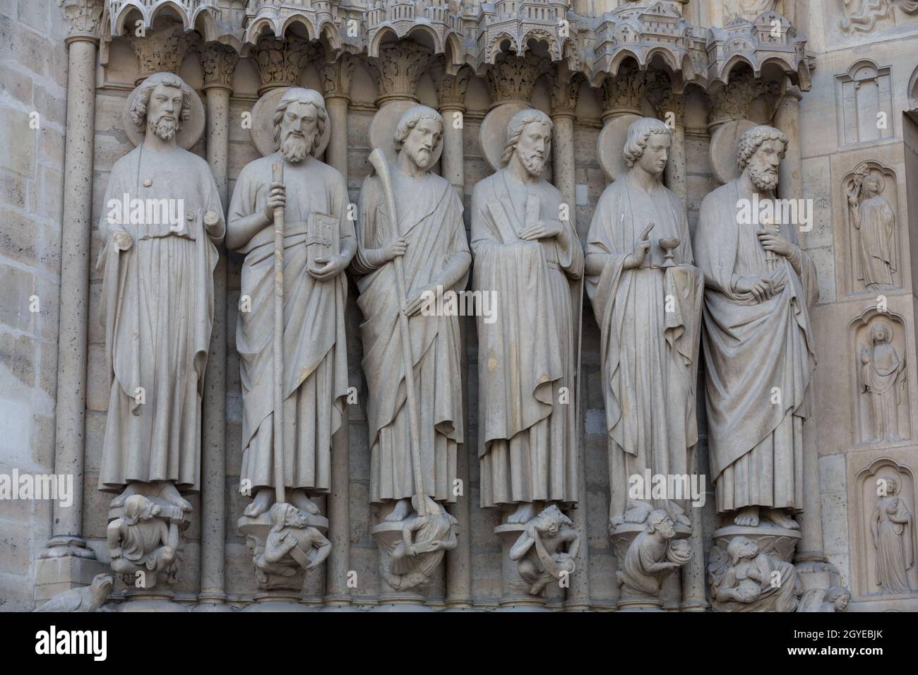 Paris, France - Notre Dame cathedral .Statues of the twelve apostles on ...