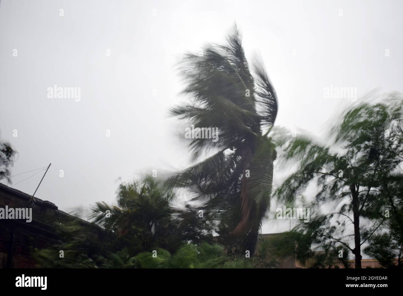 AMPHAN the super cyclone. Cyclonic strom with wind speed 130kmph ...