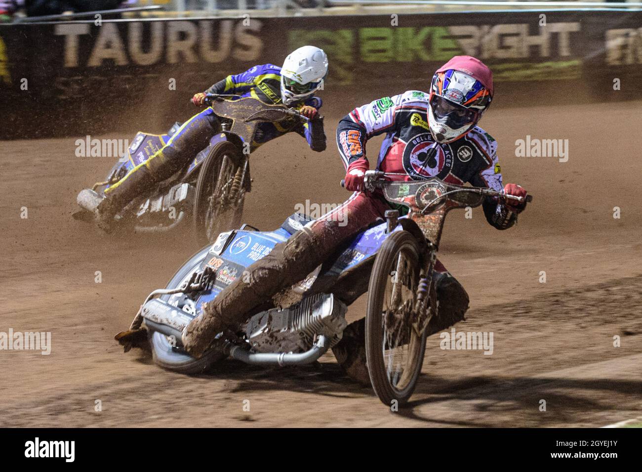 MANCHESTER, UK. OCT 7TH Steve Worrall (Red) leads Kyle Howarth (White ...