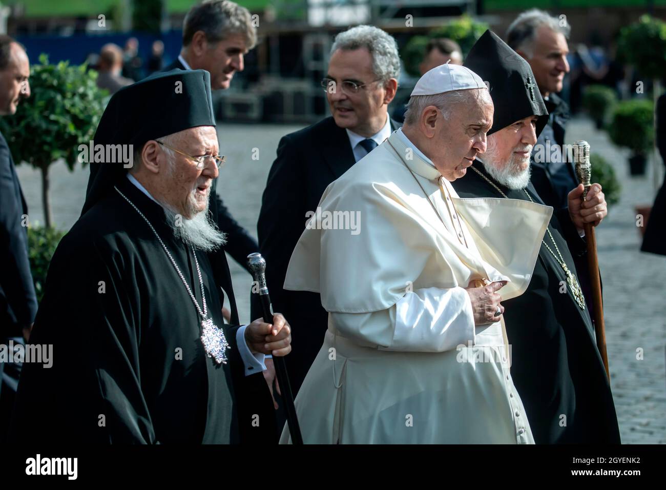 ROME, ITALY - OCTOBER 07: (L-R) Archbishop of Constantinople ...