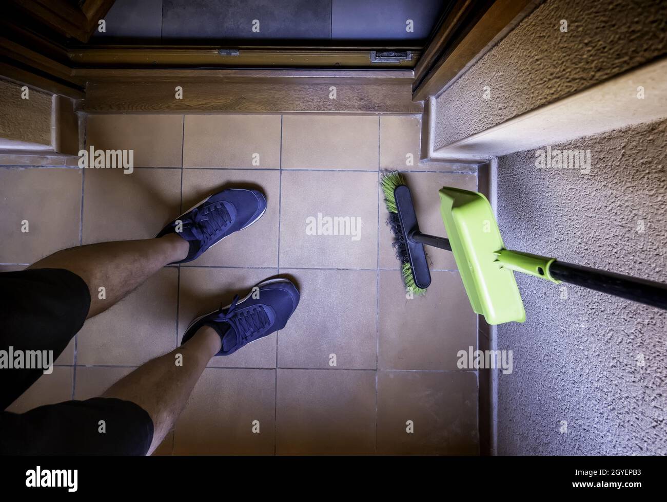 Detail of man doing cleaning at home, gender equality Stock Photo - Alamy