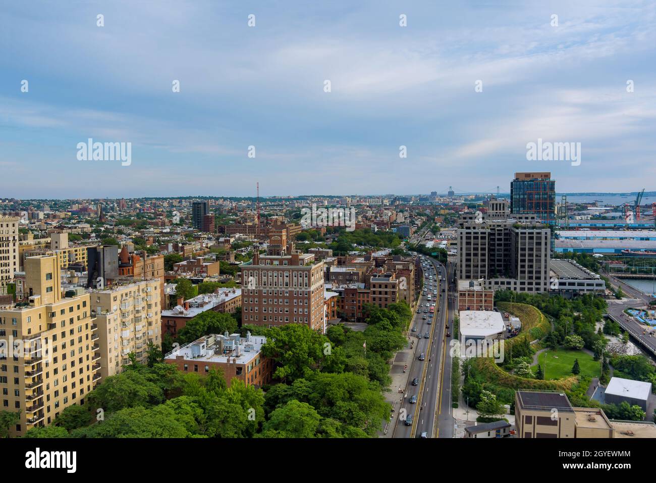 Panoramic view of New York City of landscape skyline buildings in the ...