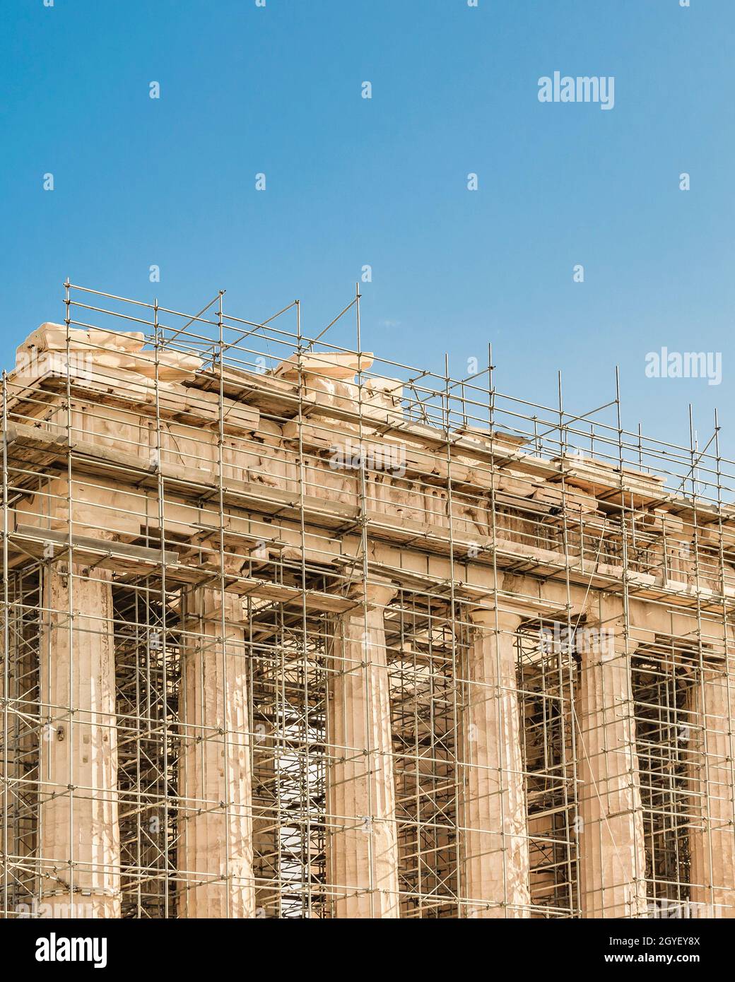 Famous parthenon building at acropolis of athens, greece Stock Photo - Alamy