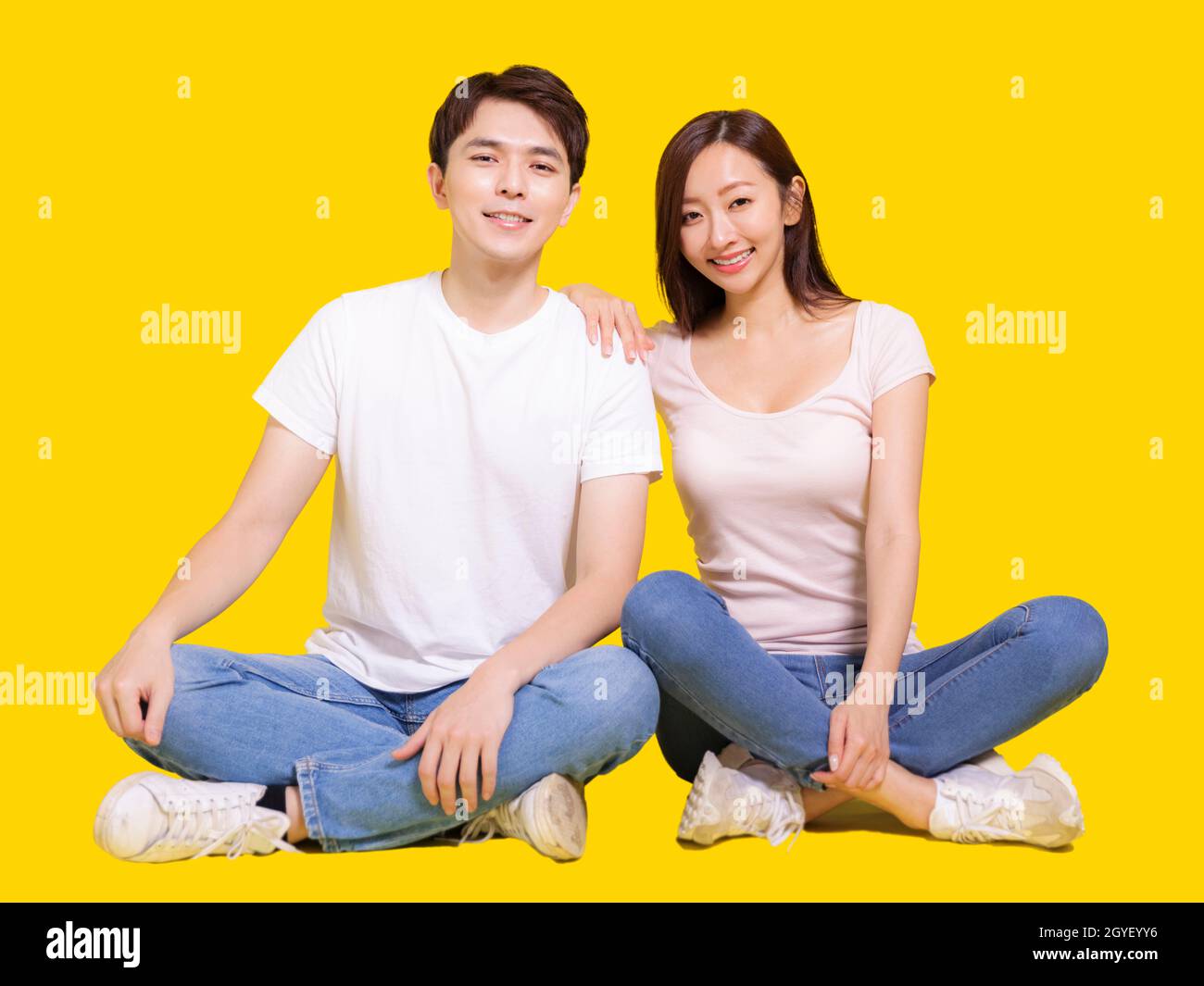 Man shoulder putting hand hi-res stock photography and images - Alamy