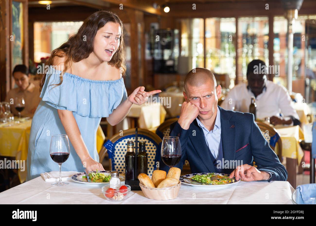 Unhappy family and dinner hi-res stock photography and images - Alamy