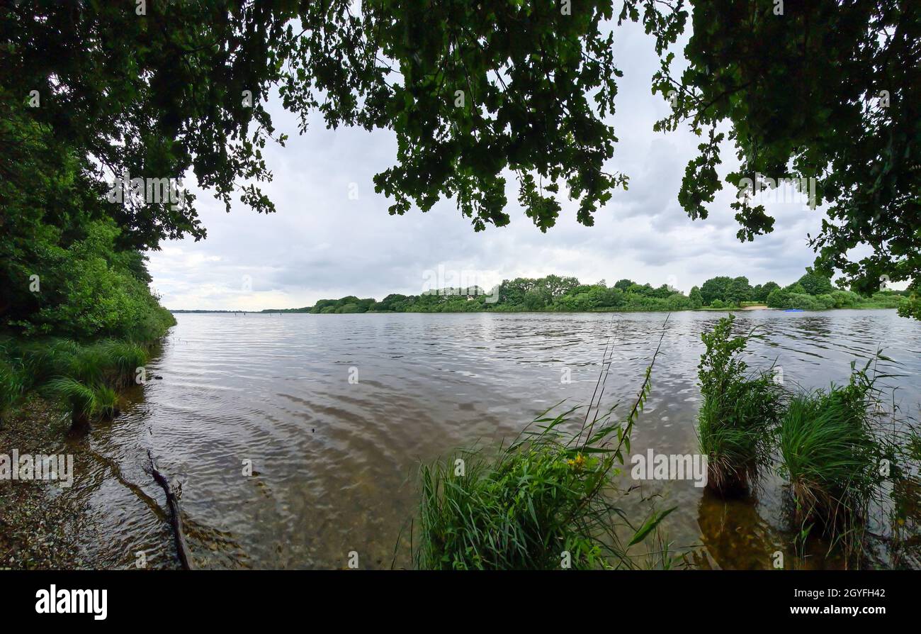 Beautiful landscape at a lake with a reflective water surface Stock ...