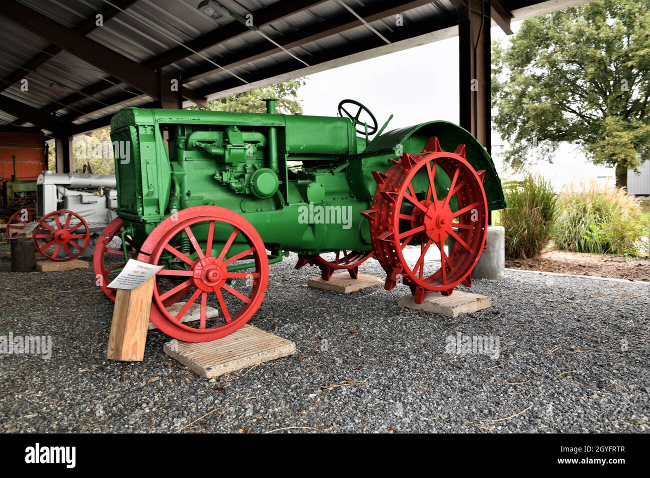 A 1934 Oliver, Hart-Parr tractor, Model 28-44 Stock Photo - Alamy