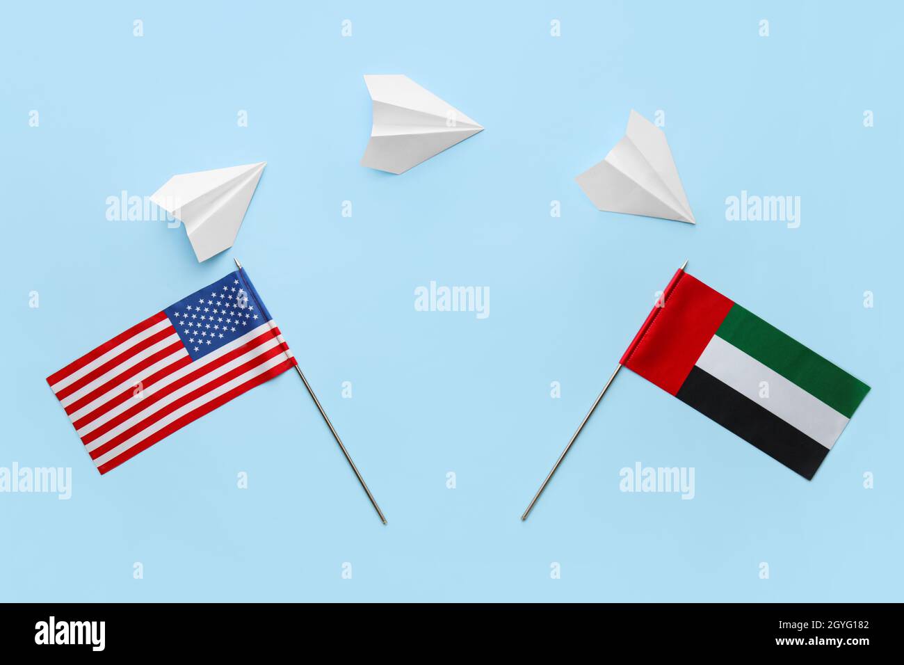 Uae usa flags hi-res stock photography and images - Alamy