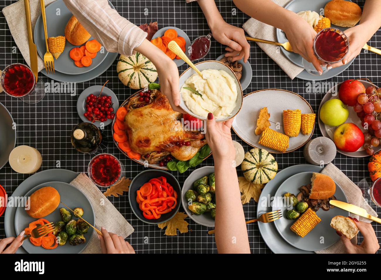 People celebrating Thanksgiving day and having delicious dinner Stock ...