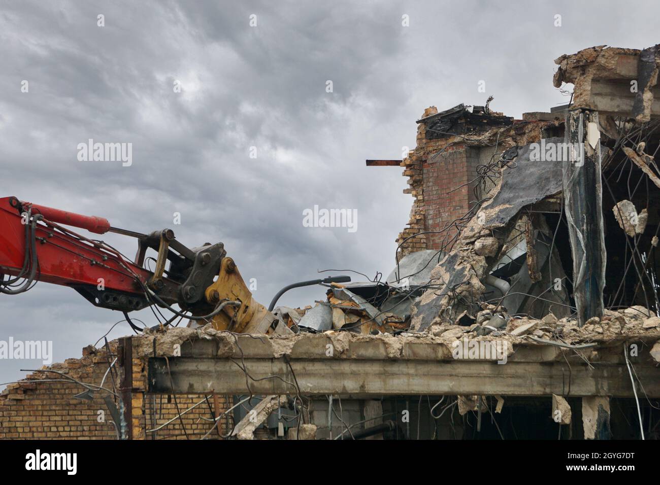 Demolition of an office building Stock Photo - Alamy
