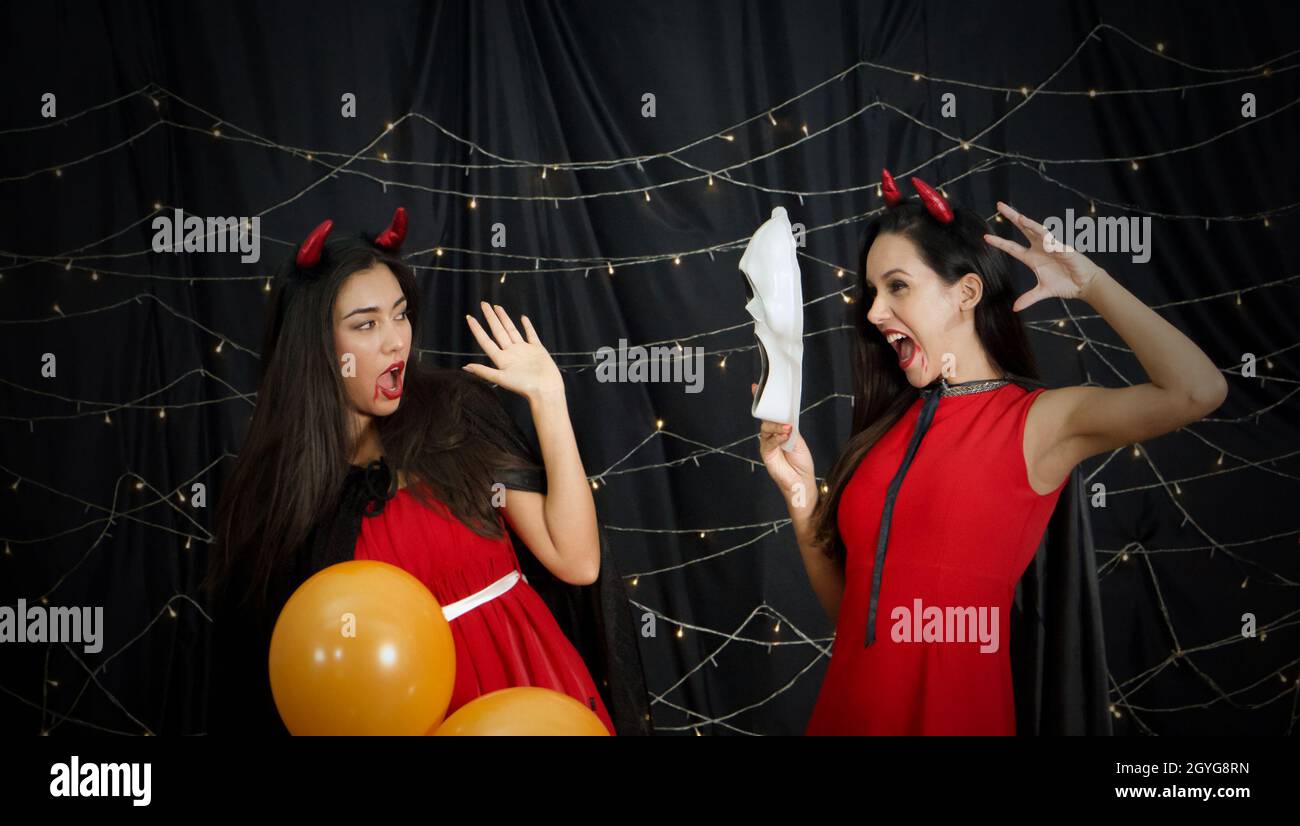 Vampire woman baring teeth hi-res stock photography and images - Alamy