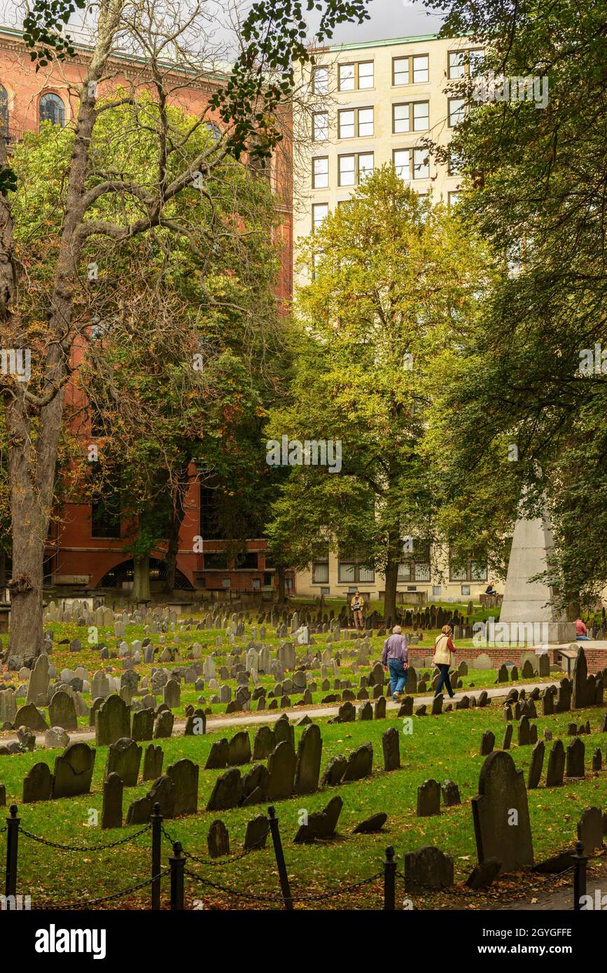 UNITED STATES, MASSACHUSETTS, BOSTON, GRANARY BURYING GROUND (THIRD ...
