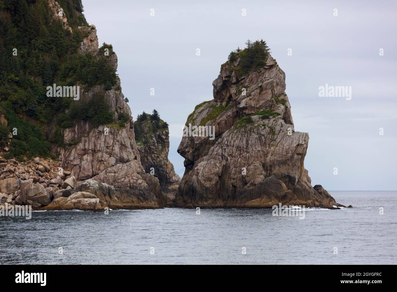 Kenai fjords national park resurrection hi-res stock photography and ...