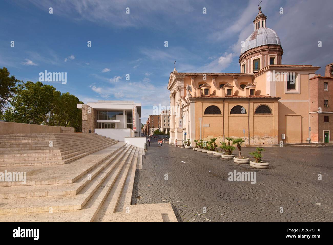 ITALY, LAZIO, ROME, VIA DI RIPETTA, MUSEO PACIS AND CHIESA DI SAN ROCCO ...