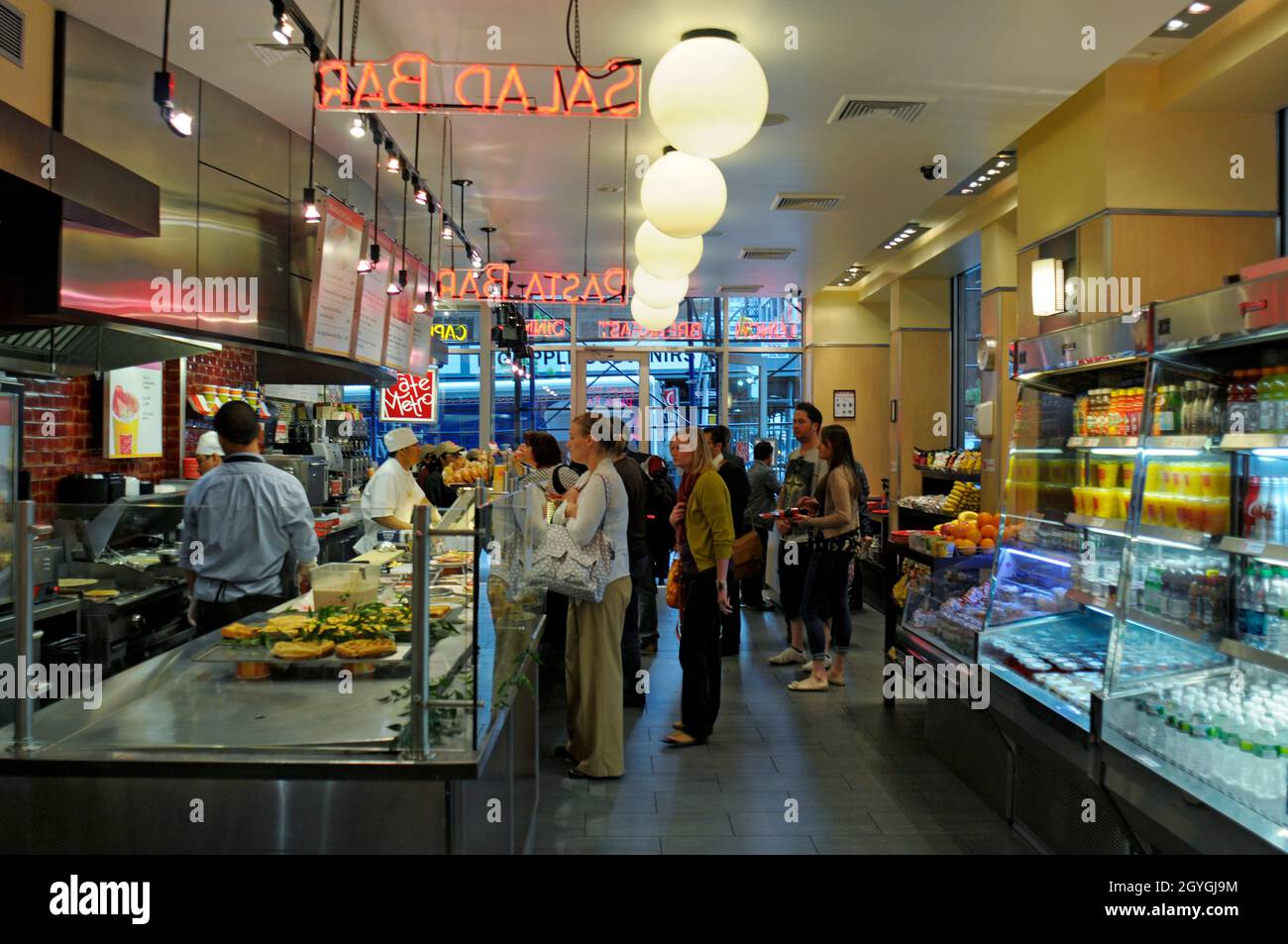 UNITED STATES, NEW YORK, MANHATTAN, BREAKFAST DINER Stock Photo - Alamy