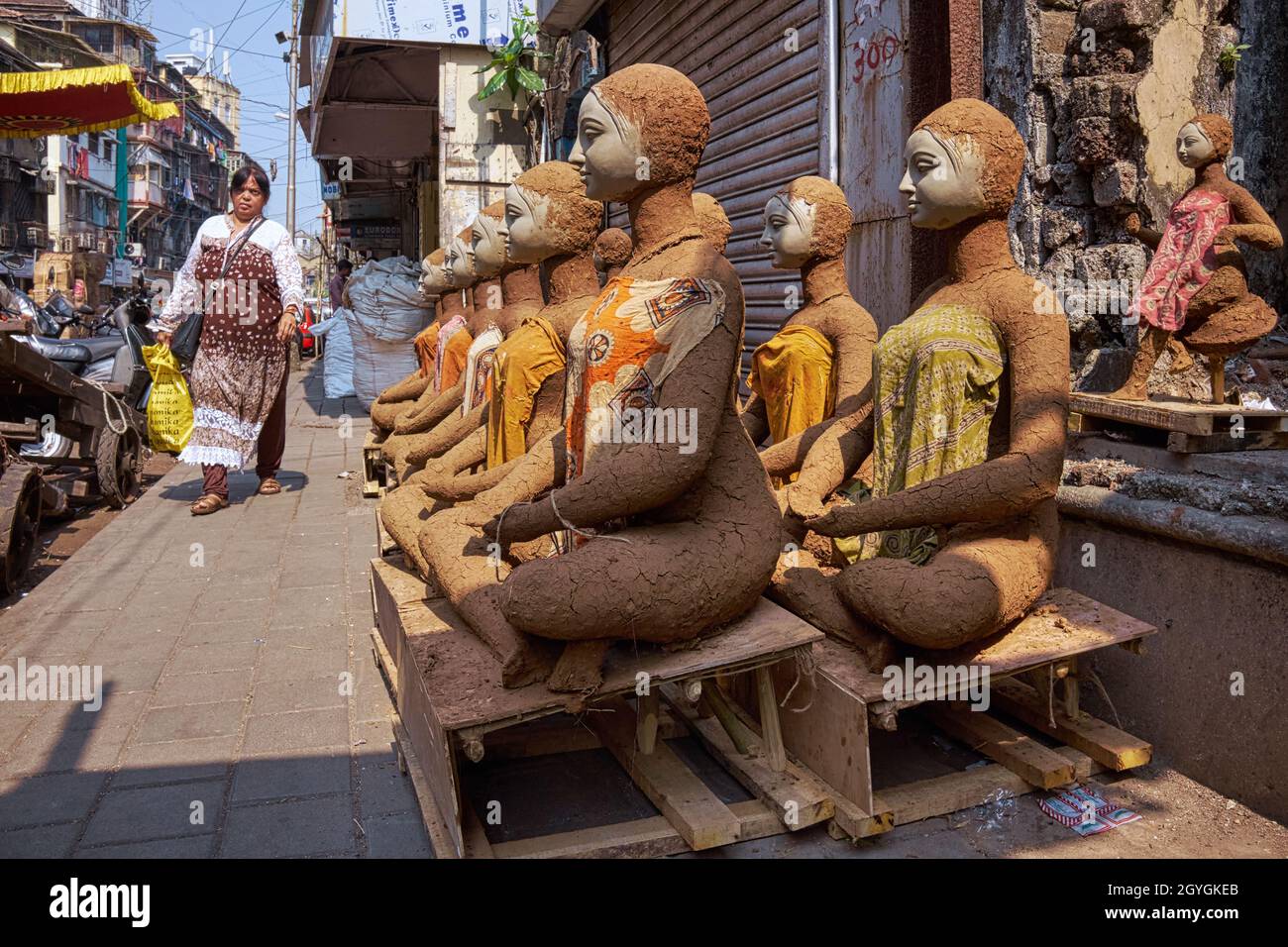 Religious artifacts india hi-res stock photography and images - Alamy