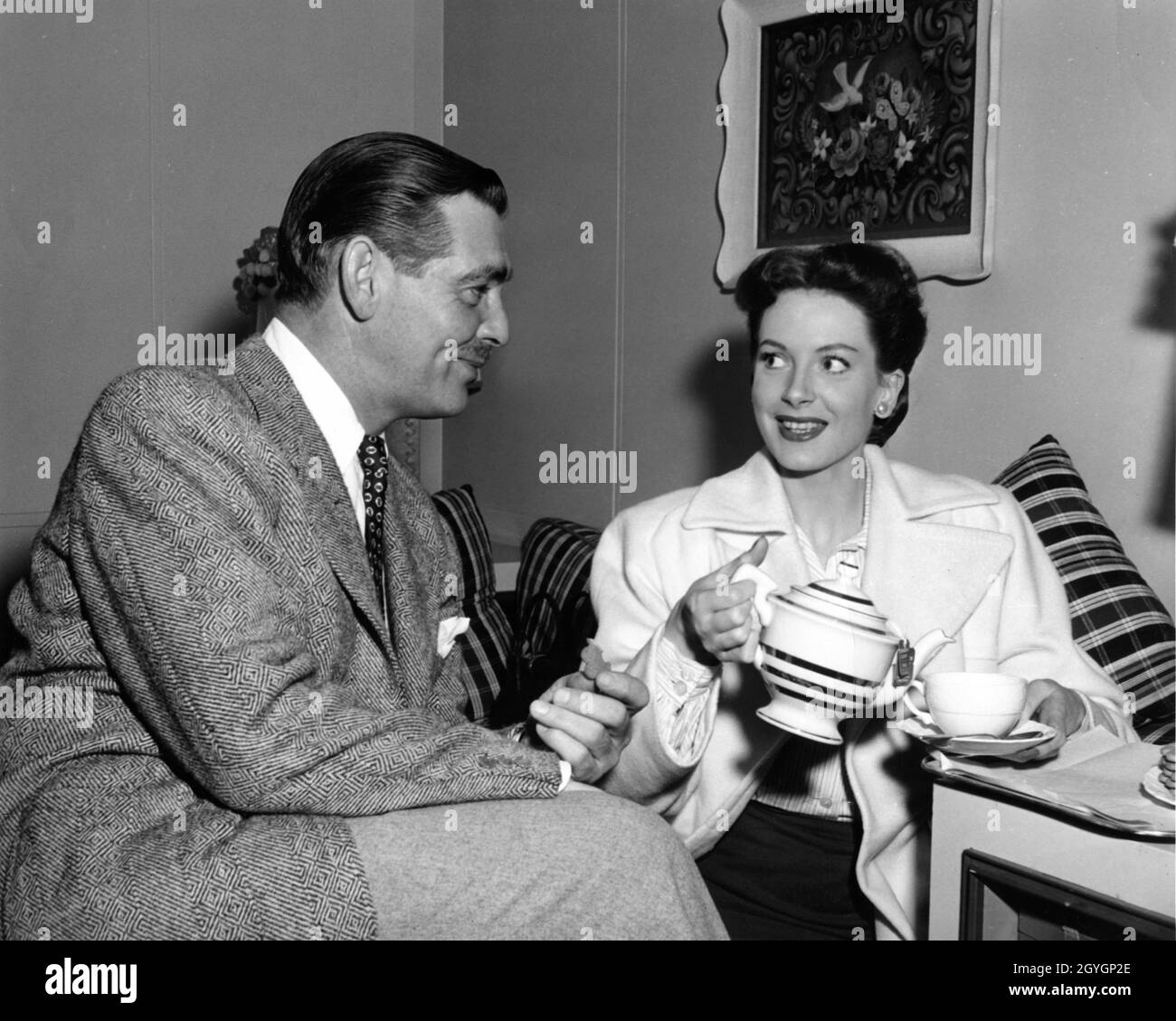 CLARK GABLE has afternoon tea with leading lady DEBORAH KERR in her ...