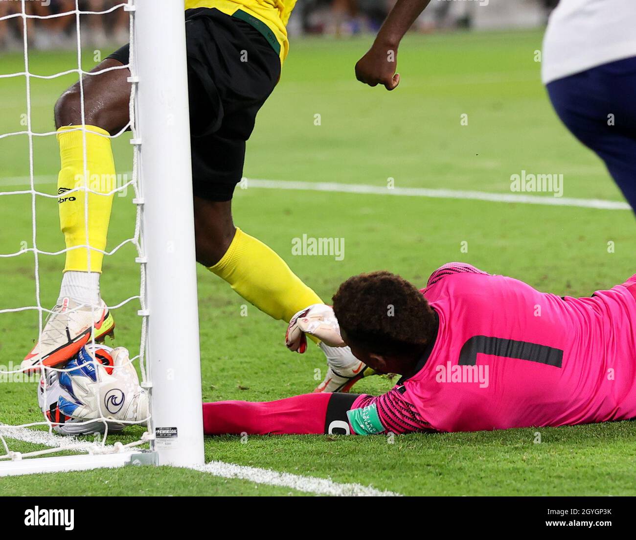 Andre blake jamaica hi-res stock photography and images - Alamy