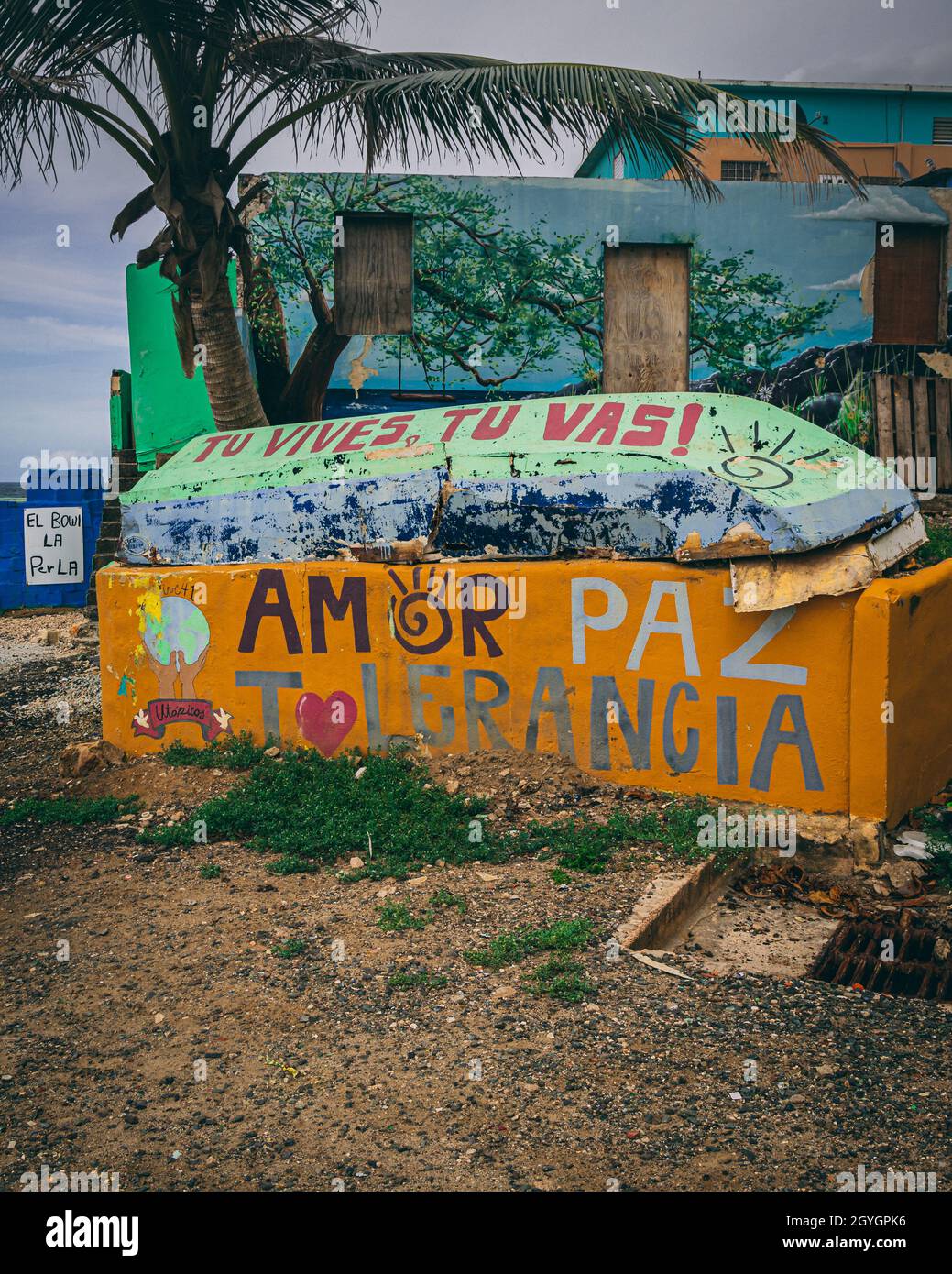 The Word Spanish In Graffiti