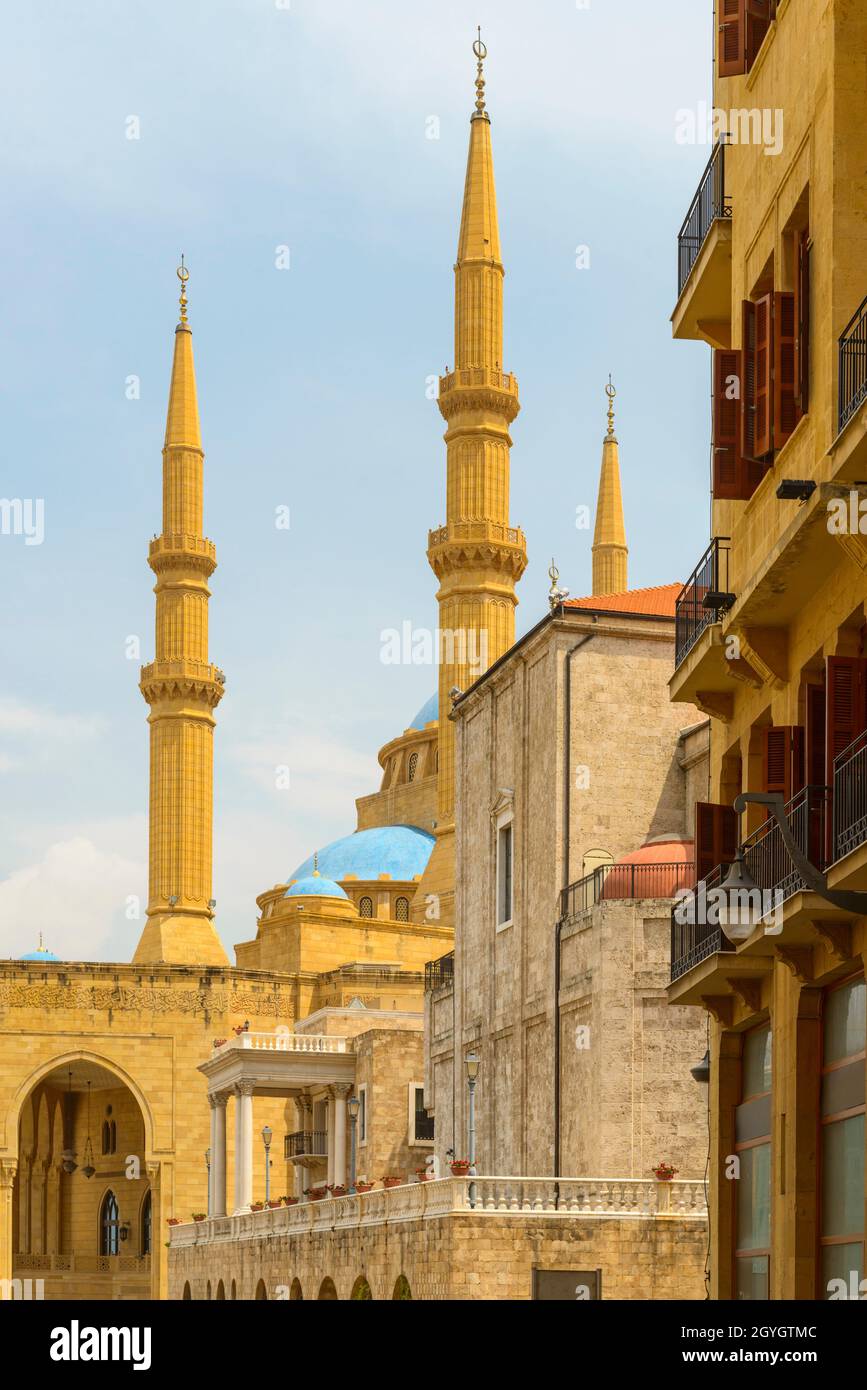 LEBANON, BEIRUT, DOWNTOWN BEIRUT, MOHAMMAD AL AMINE MOSQUE Stock Photo ...